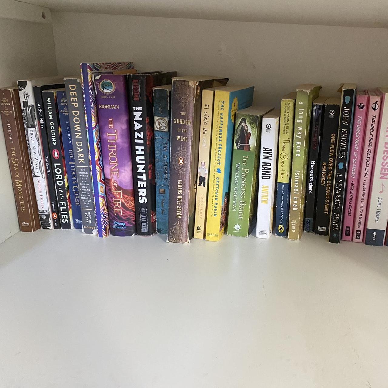 Book bundle! Selling lots of young adult books, let... - Depop