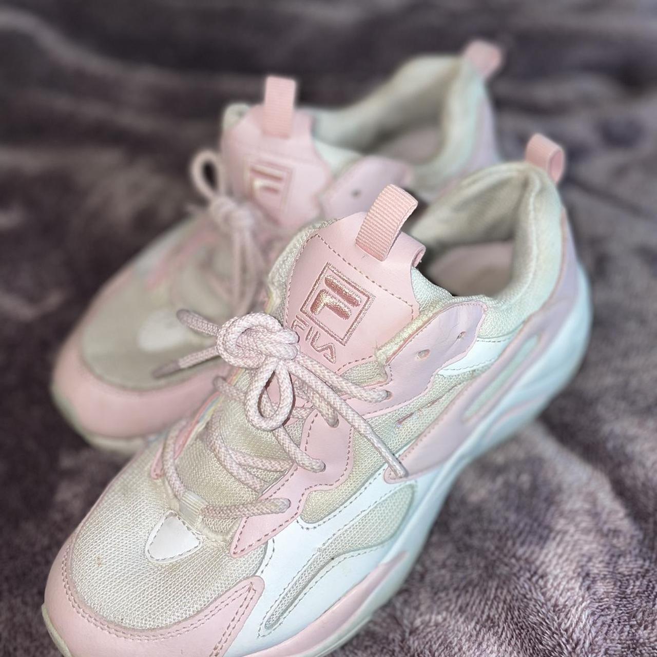 Fila Women's Trainers | Depop