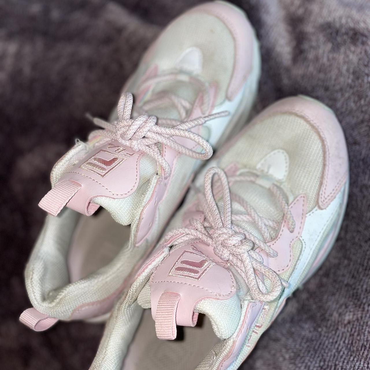 Fila Women's Trainers | Depop