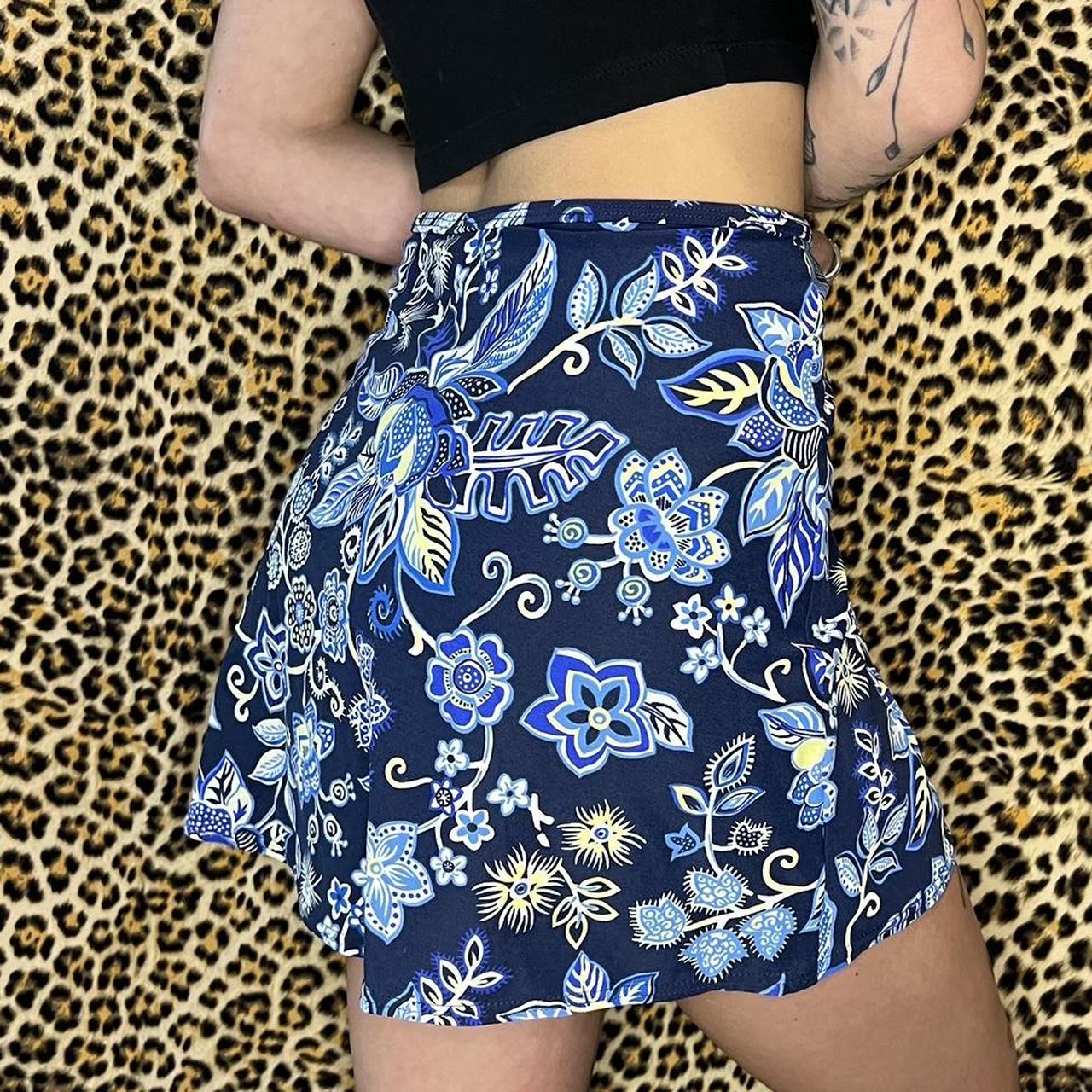 Y2K Anne Cole mini skirt! Cute wrap design that... - Depop