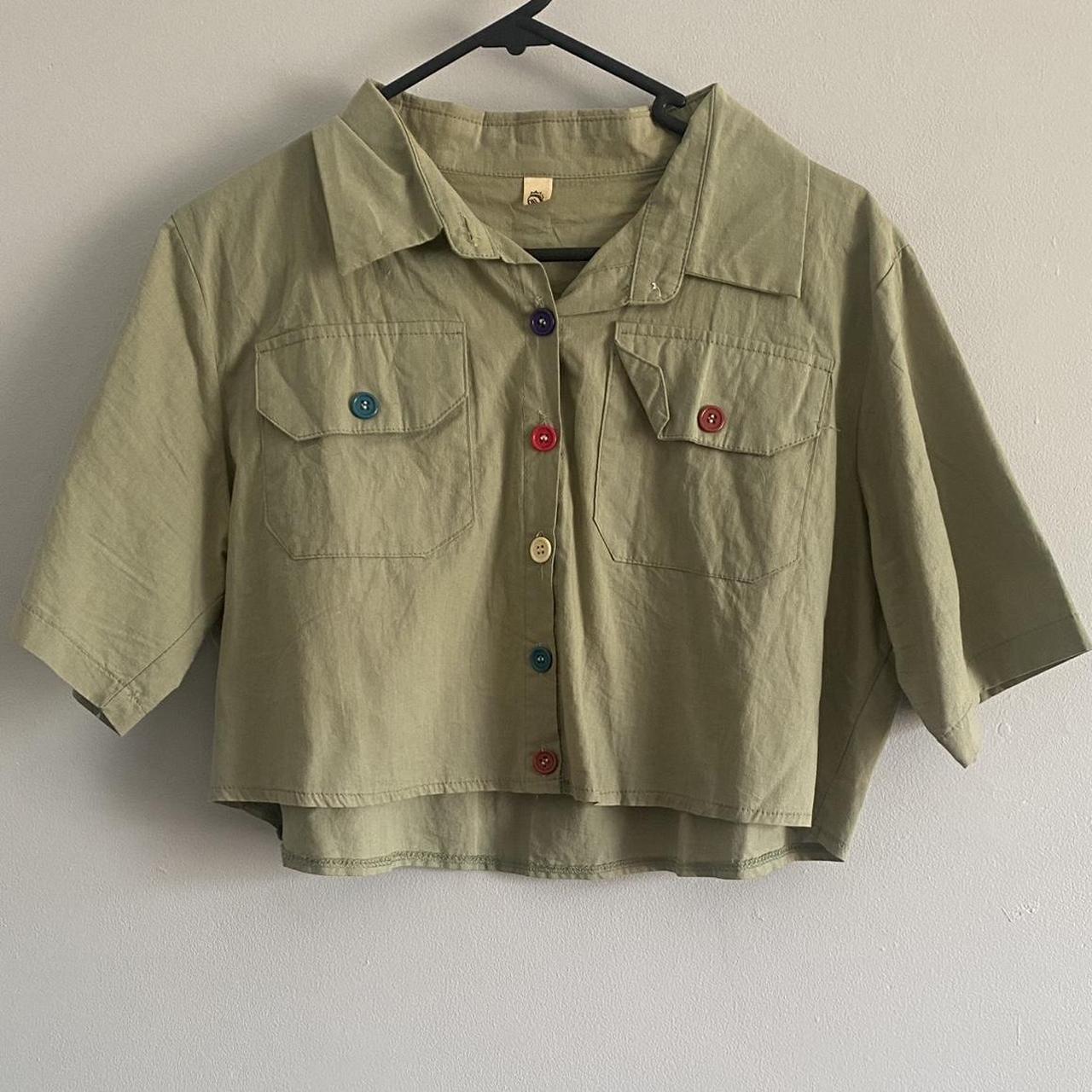 Green super cute unique button-up short crop... | Depop