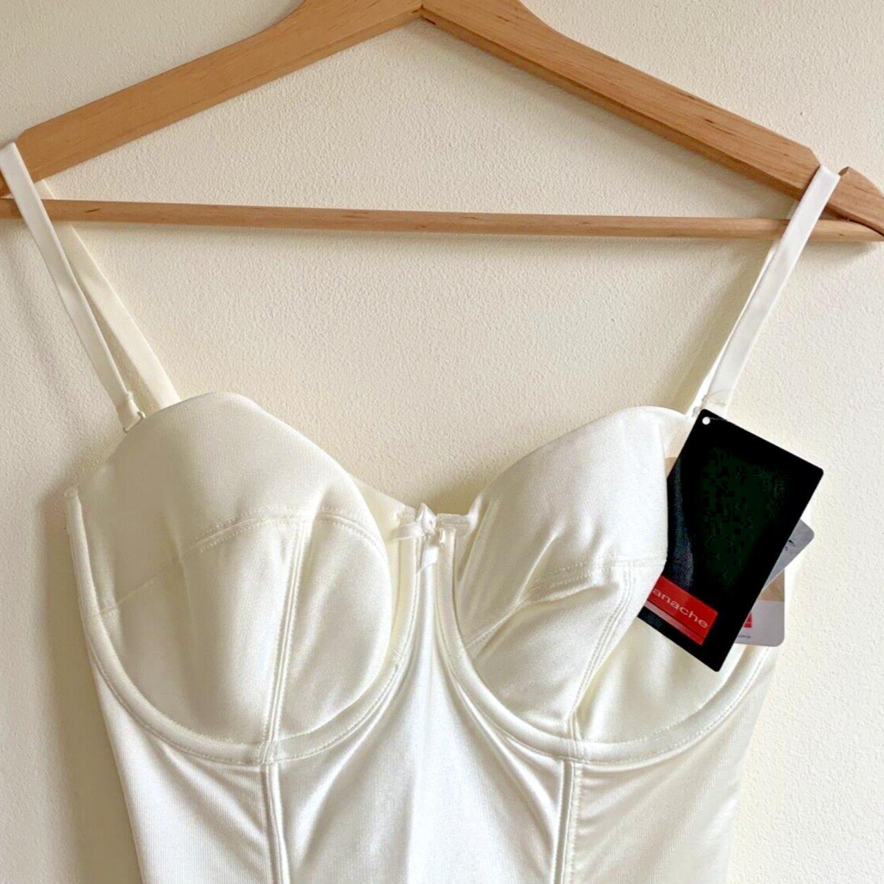 Corset basque boned bustier Ivory Size UK/USA 30DD,... - Depop