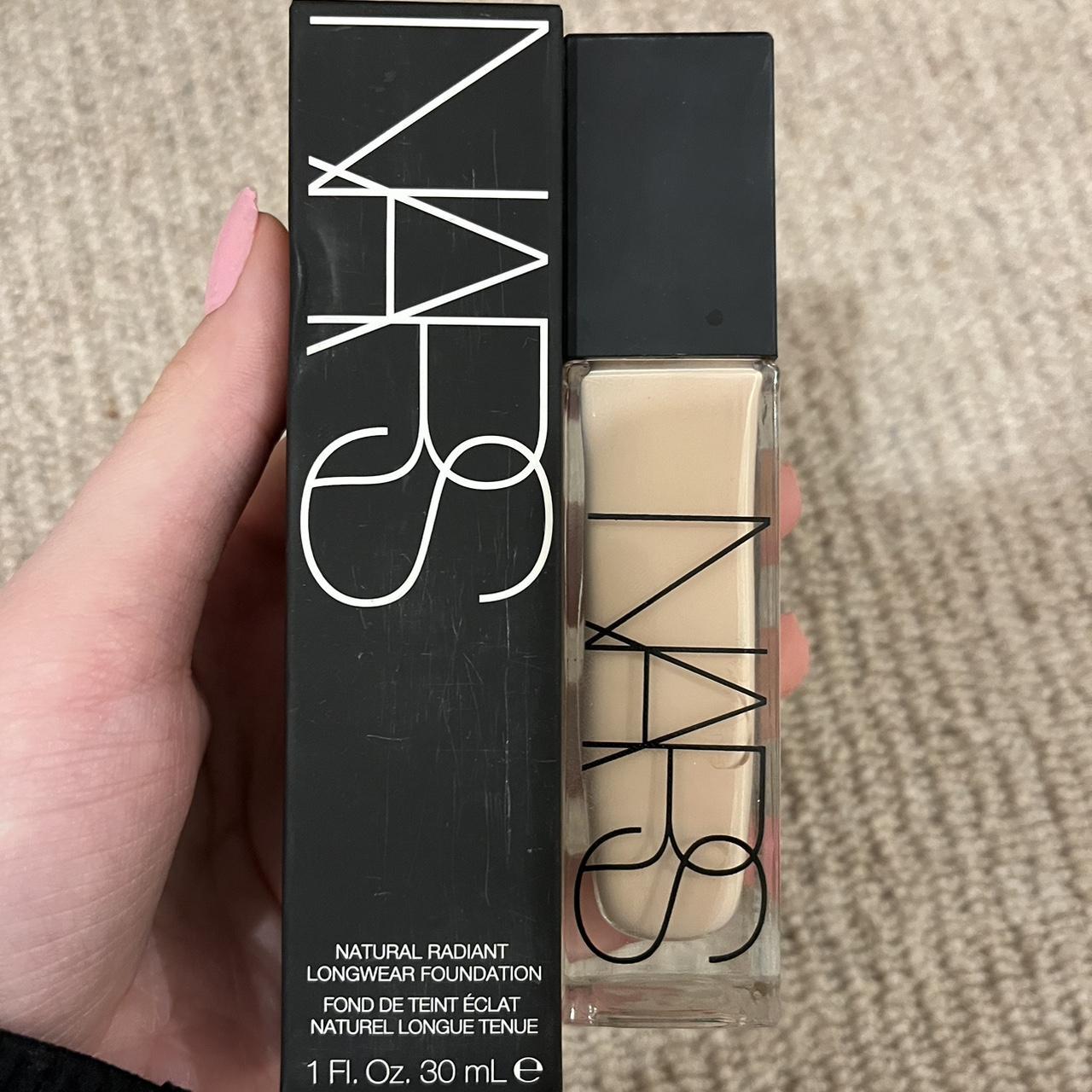 Nars natural radiant longwear foundation Shade... - Depop