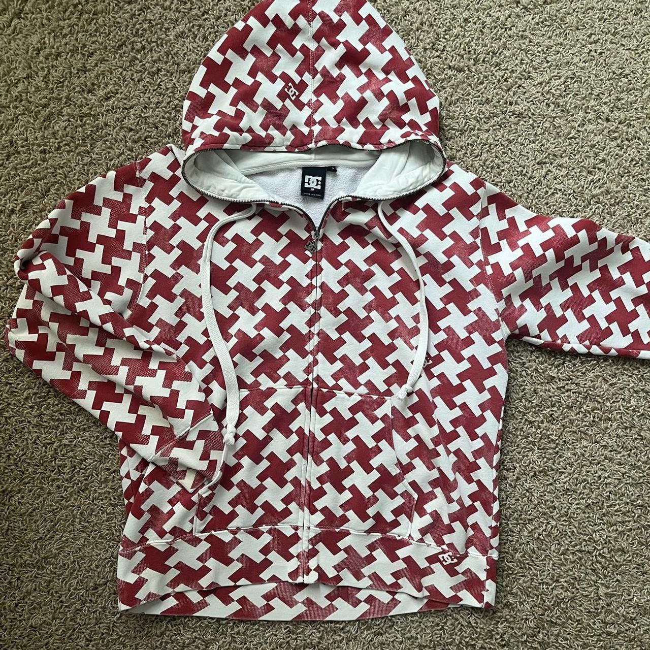 DC skater brand y2k zip up size mens: great... - Depop