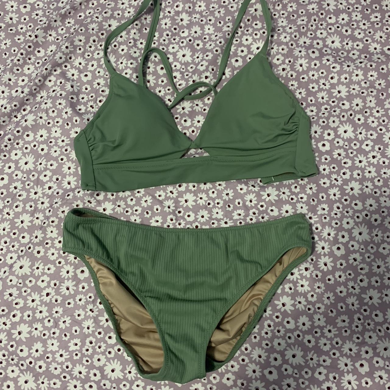target bikini size small worn once - Depop