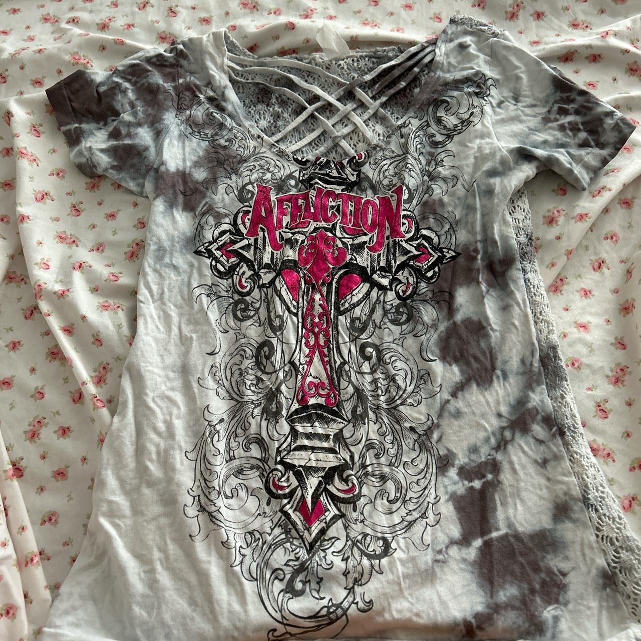 cute affliction shirt never worn! MAKE OFFERS! I... - Depop