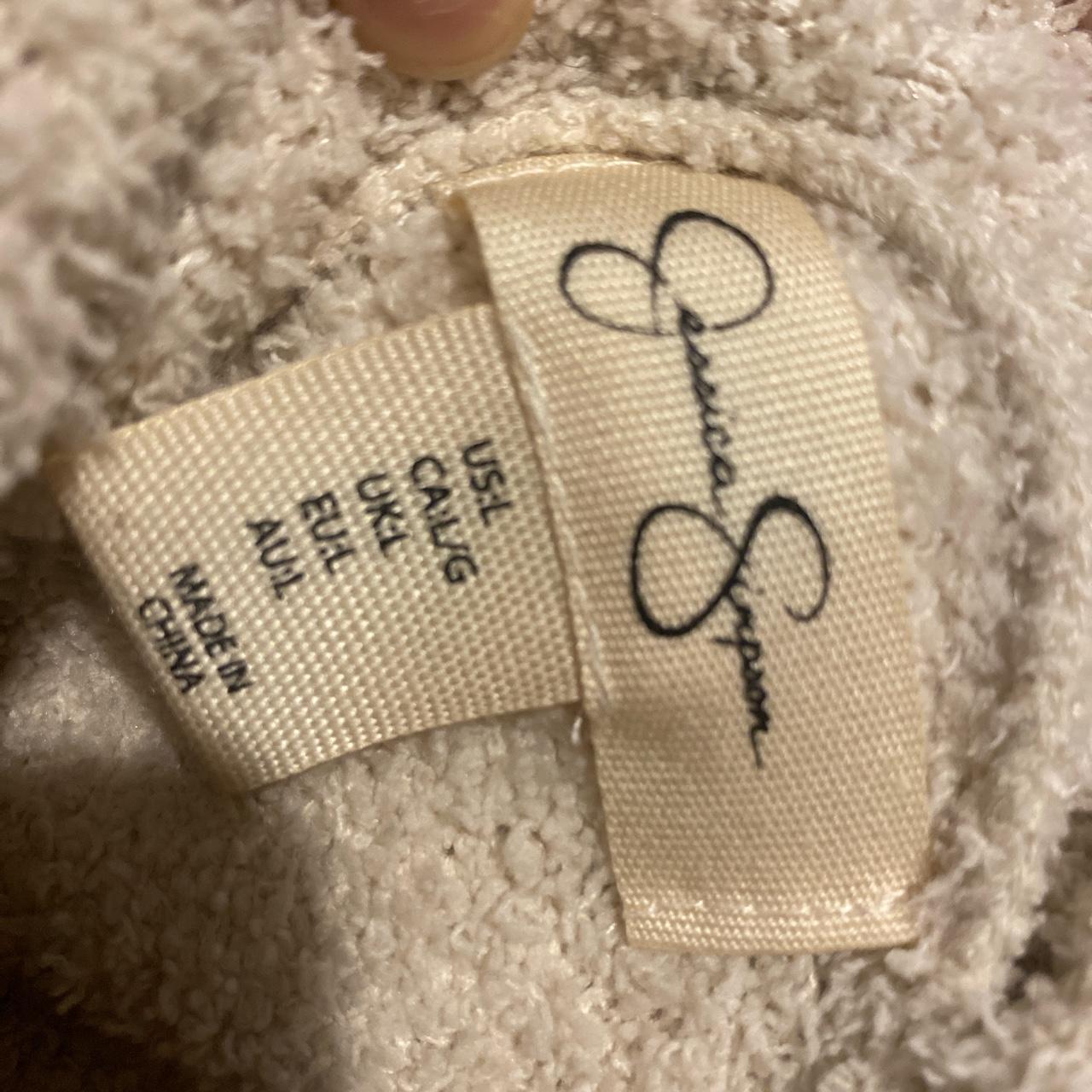 Super cozy Jessica Simpson sweater Great for winter... - Depop