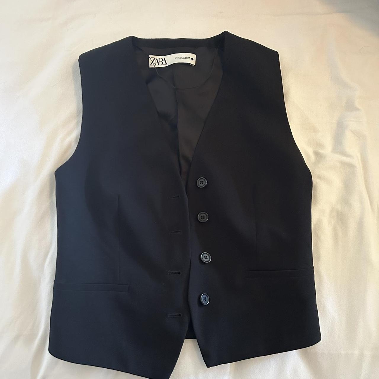 insane zara blazer/suit top/vest , looks so good... - Depop