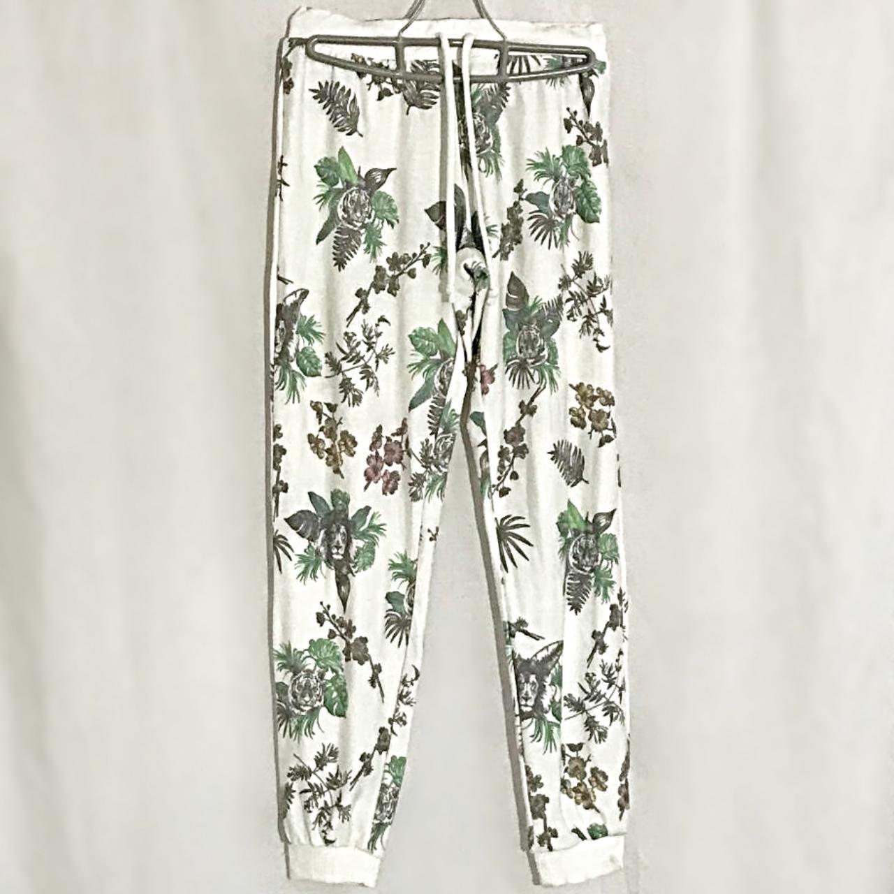 Chaser Jungle Cat Floral Sweat Pants Size M The big... - Depop