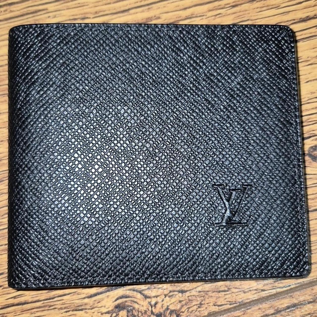 LV Wallet Plain Black Brand New | Depop