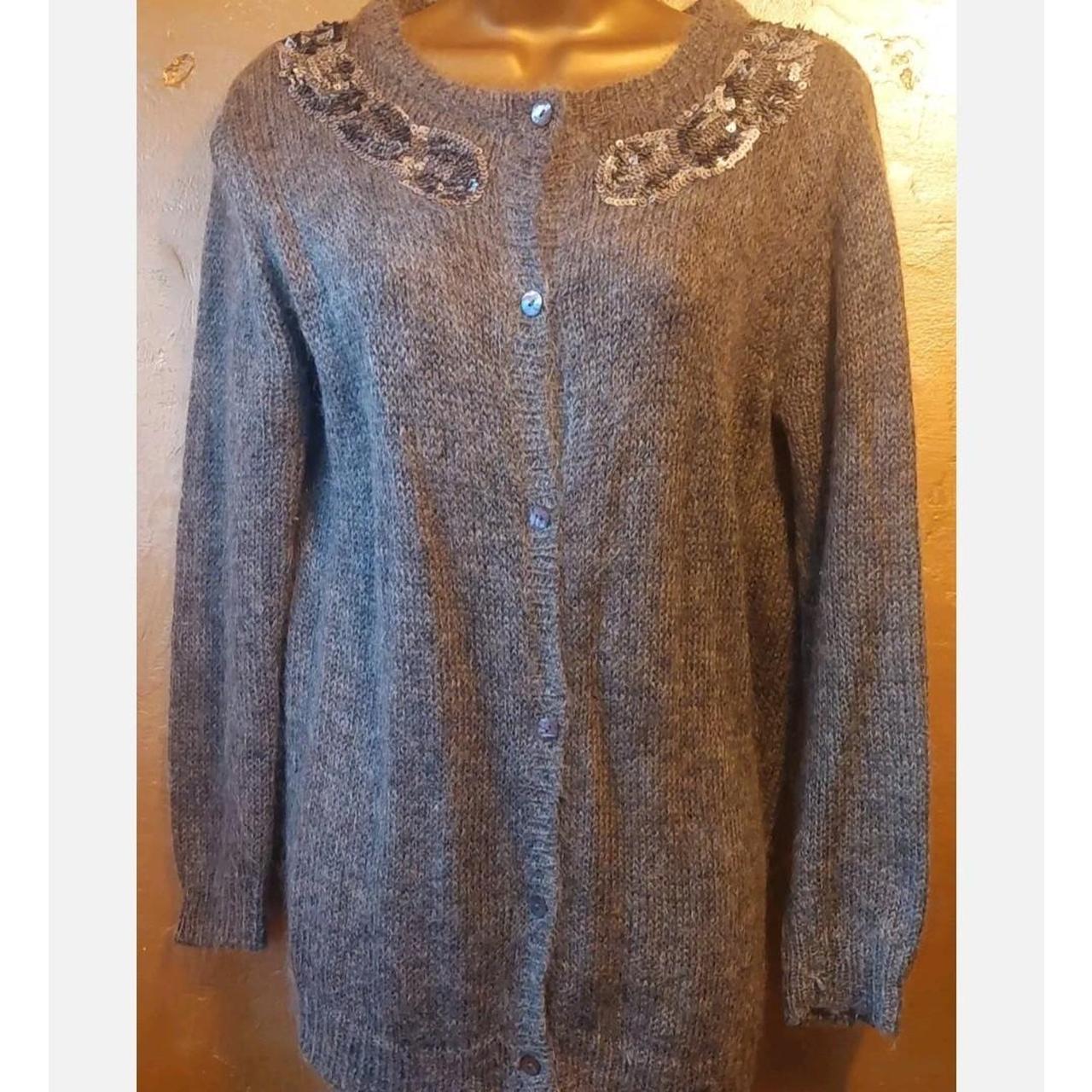 Women's Grey and Silver Cardigan | Depop