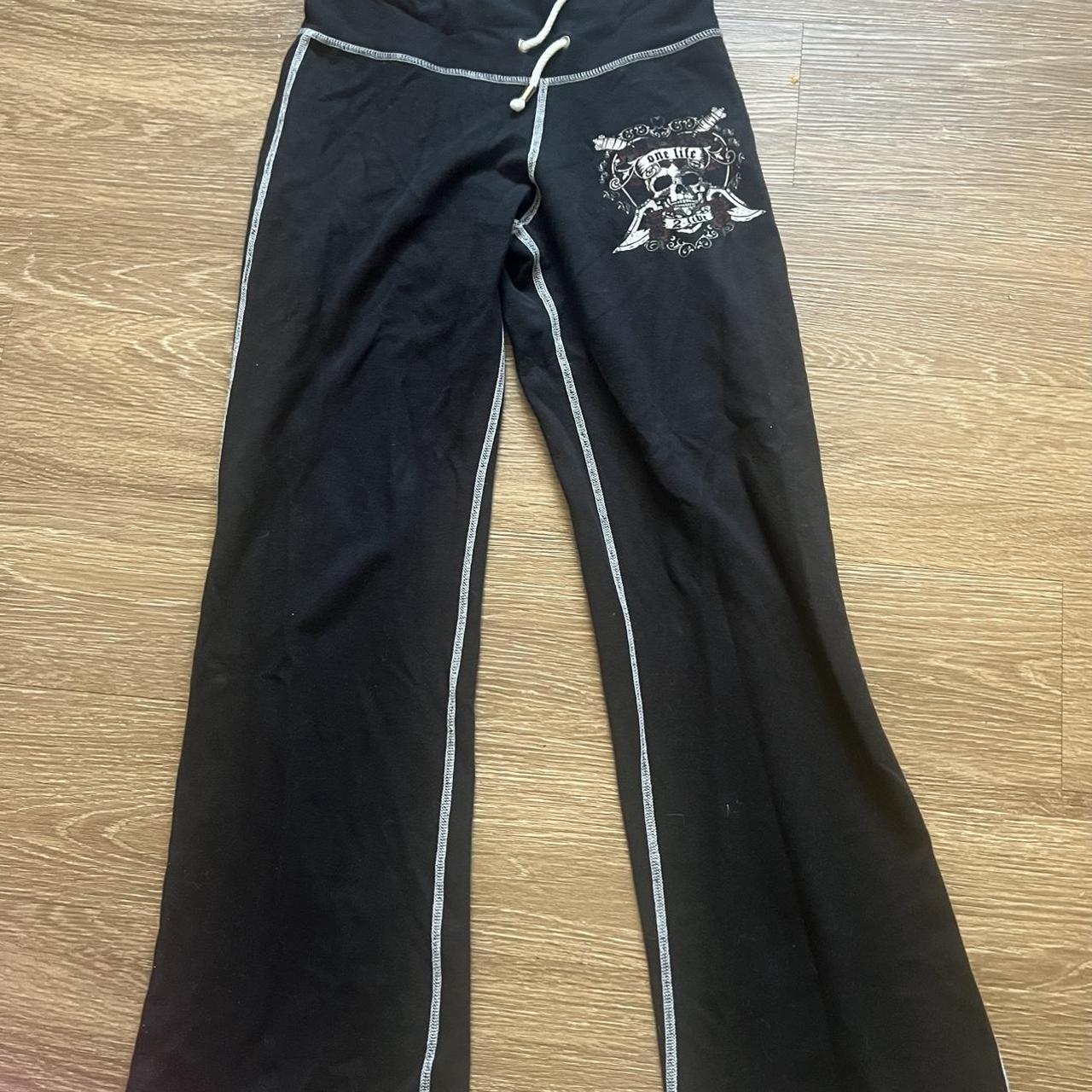 One life 2 live Los Angeles flare sweatpants Good... - Depop