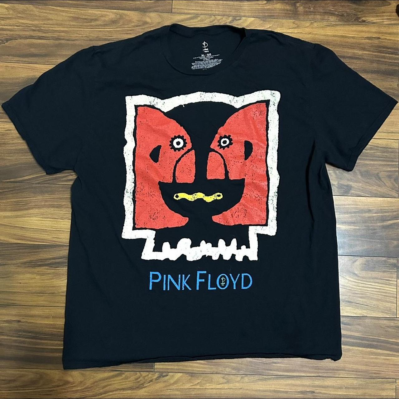 Pink Floyd XL tee - no holes, tears, or stains -... - Depop