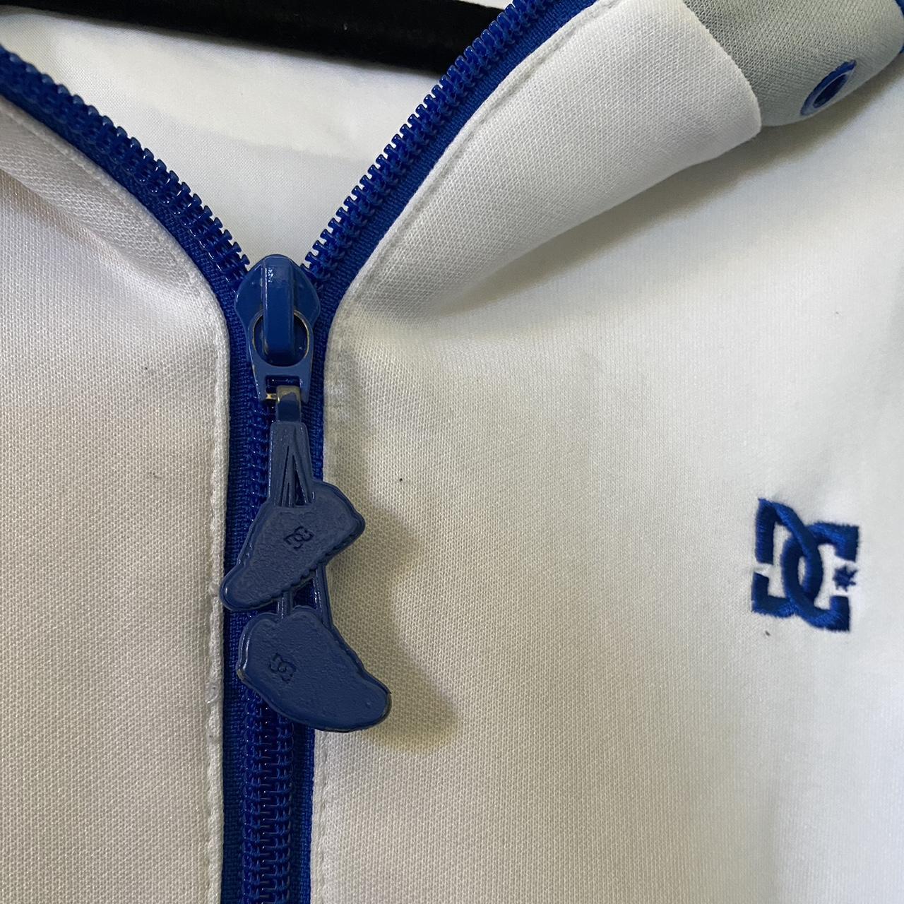 DC Shoes Men's White and Blue Hoodie | Depop