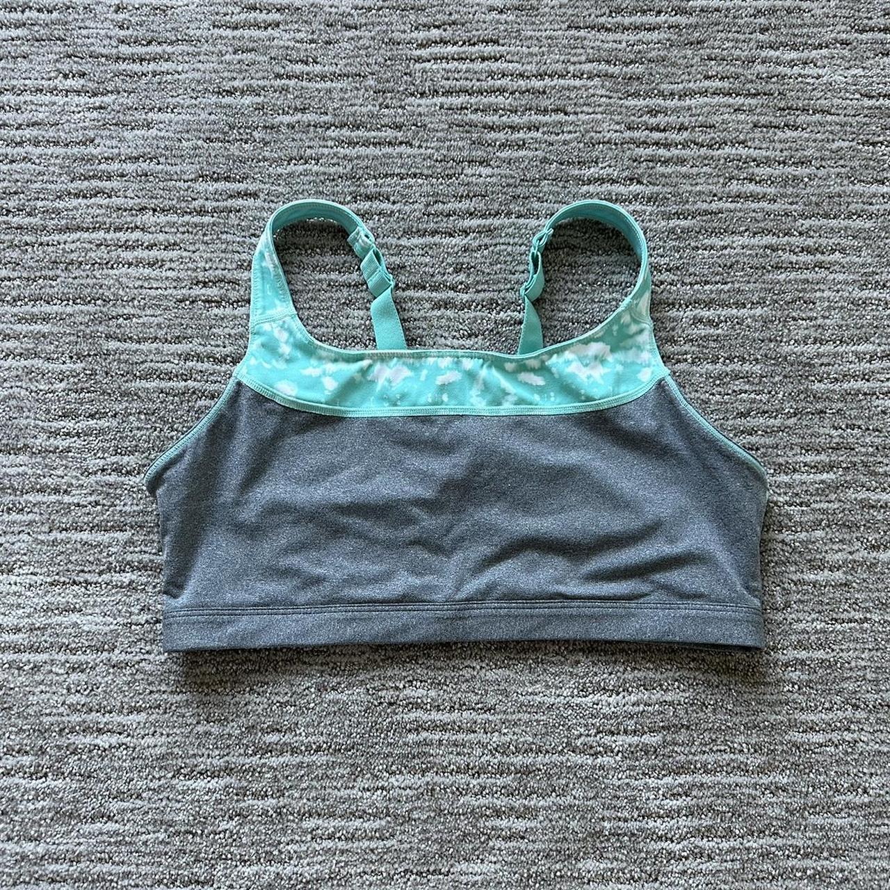 Fabletics Women's Bra | Depop