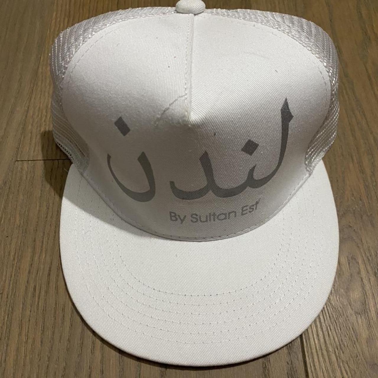 London Written In Arabic Flat Peak Baseball Cap ... - Depop