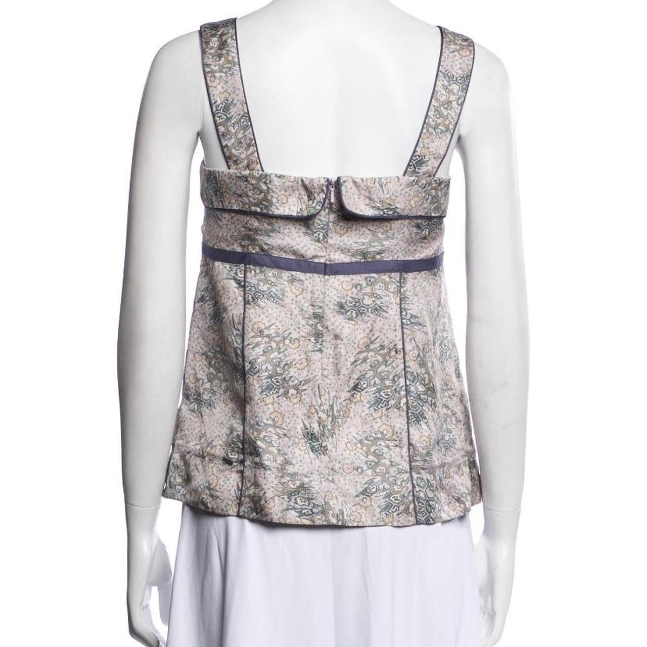 Marc jacobs silk floral top so cute, fit is so... - Depop