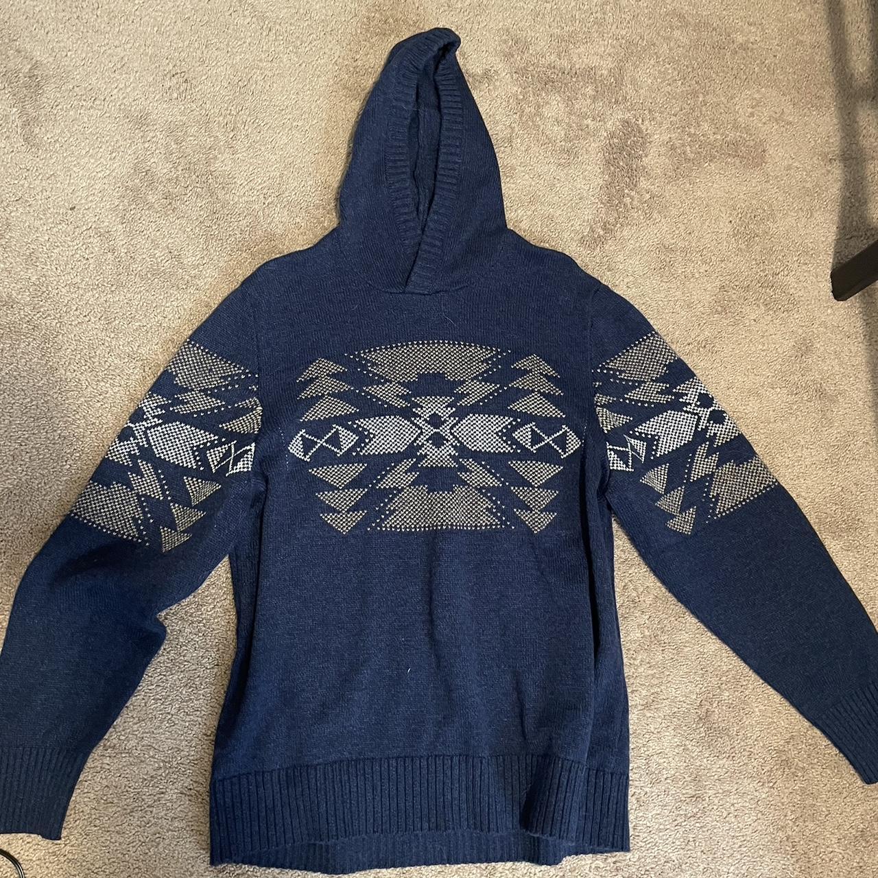 American Eagle Outfitters Men's Blue and Navy Jumper | Depop