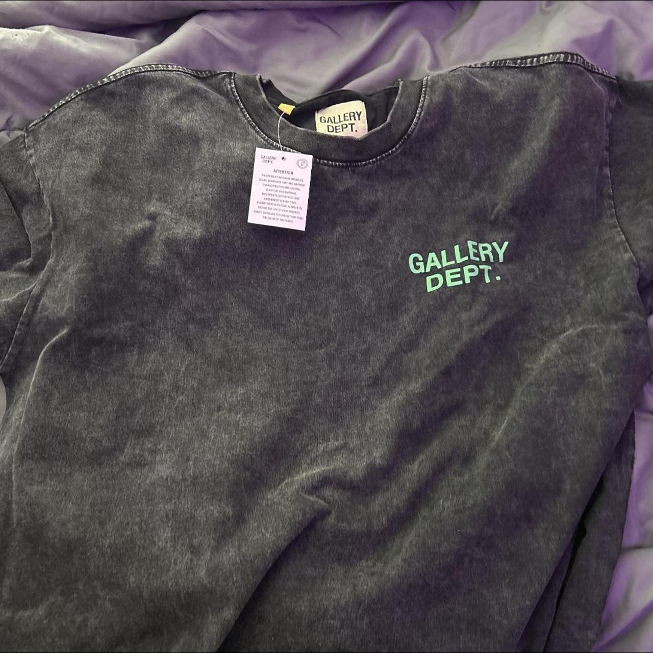 Black Washed Gallery Dept T Size L - Depop