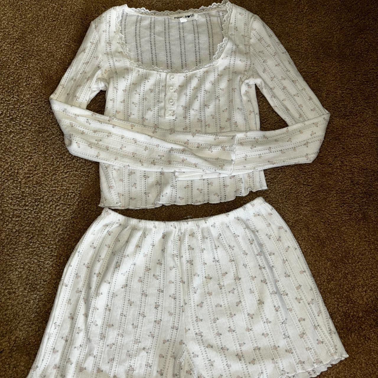 Floral pajama set from tj maxx Only wore one time | Depop