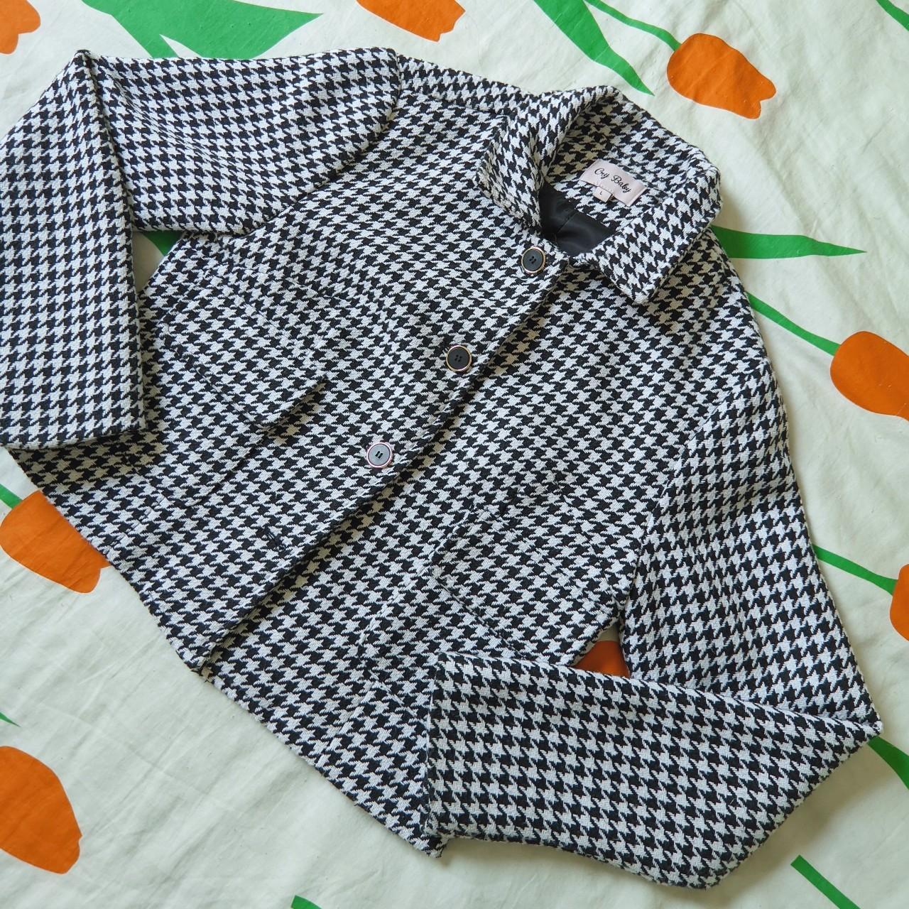 houndstooth woven blazer jacket by indie darling... - Depop