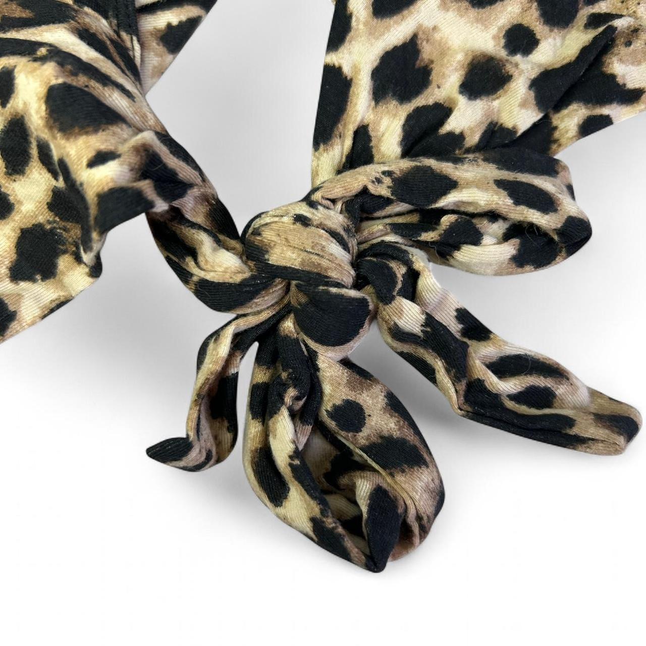 Victoria's Secret leopard print tie front crop top... | Depop