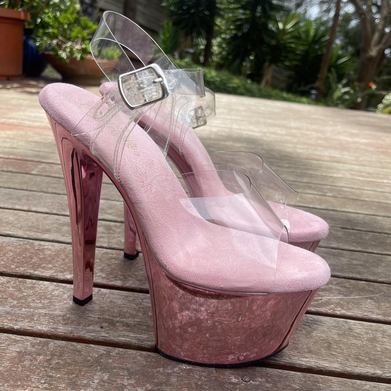 size 9 pleasers!! worn twice 7 inch heel - Depop