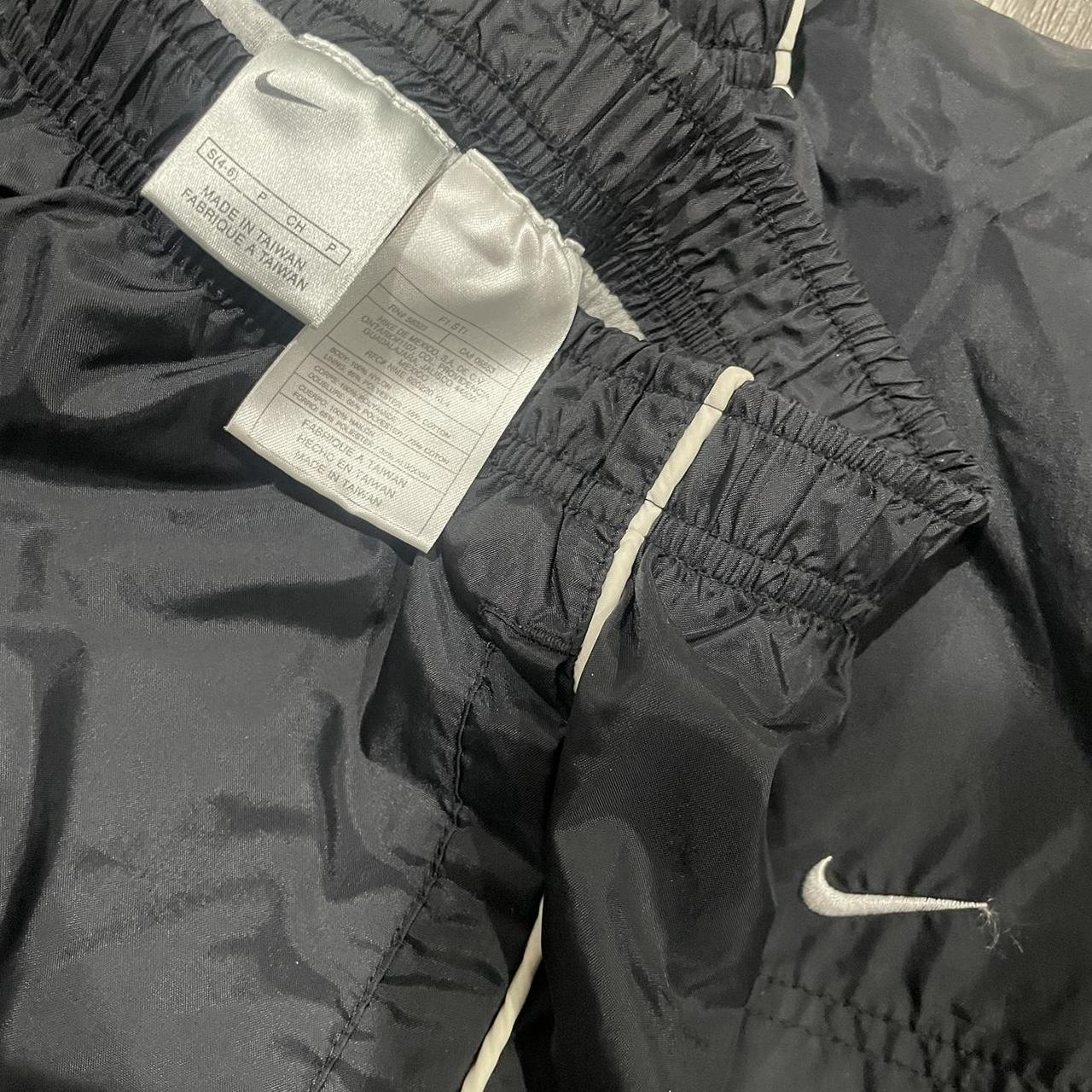 Y2K Nike Windbreaker Track Pants Size Small in... - Depop