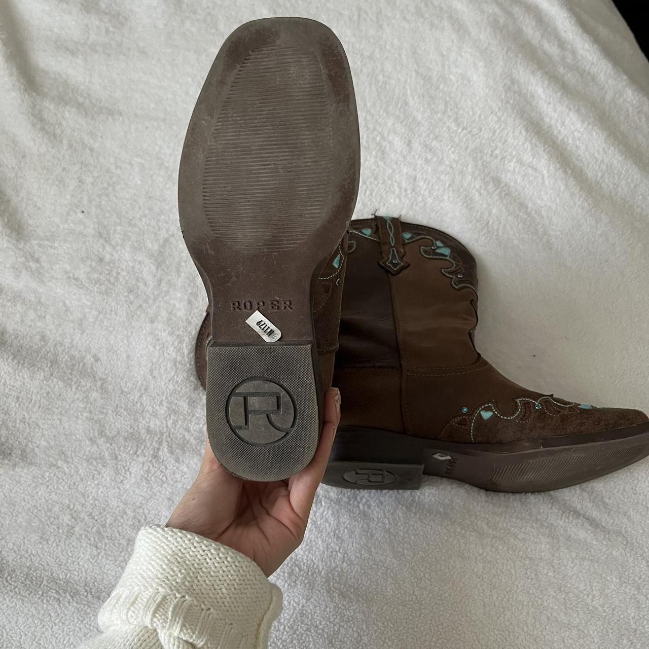 ROPER brand little girl cowgirl heart boots size 2.... - Depop