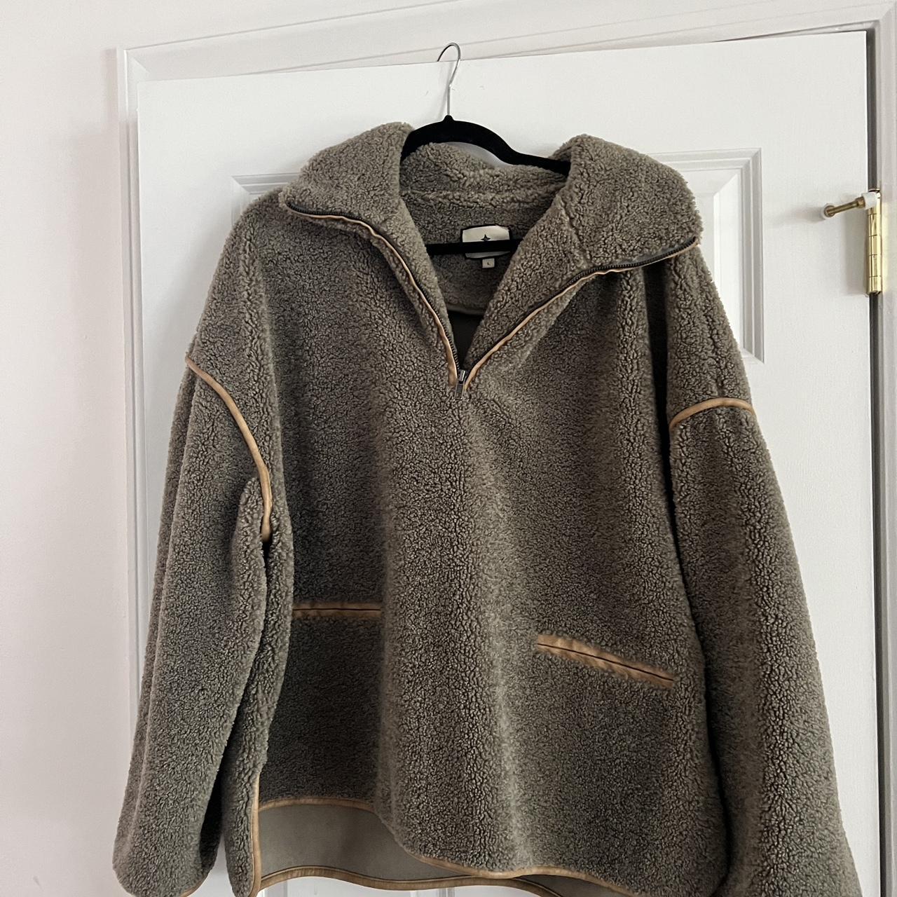 Tuckernuck Quarter Zip Fleece Sweater - never worn... - Depop