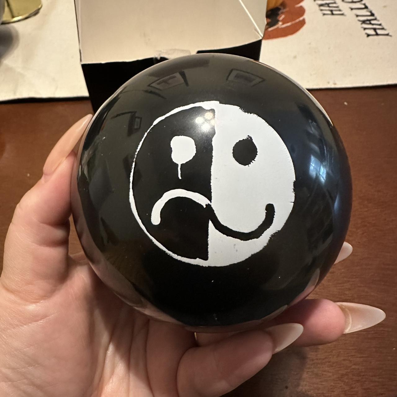 Fall Out Boy magic 8 ball. #Tourdust #falloutboy - Depop