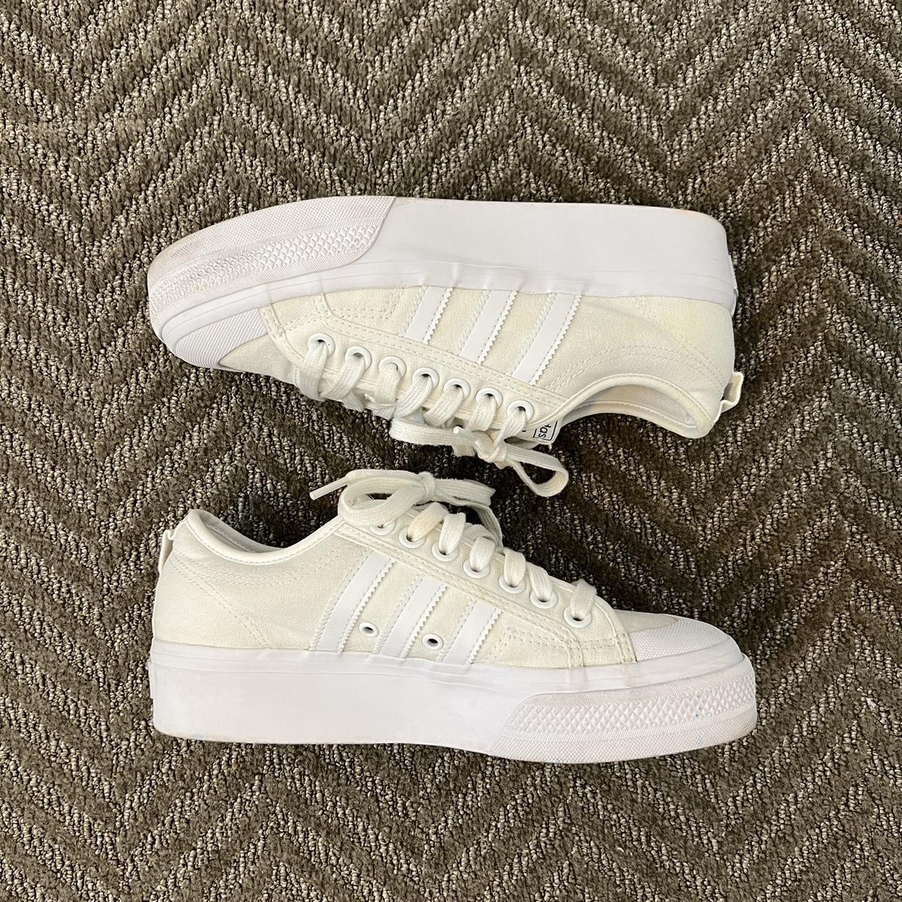 Adidas Women's White and Cream Trainers | Depop