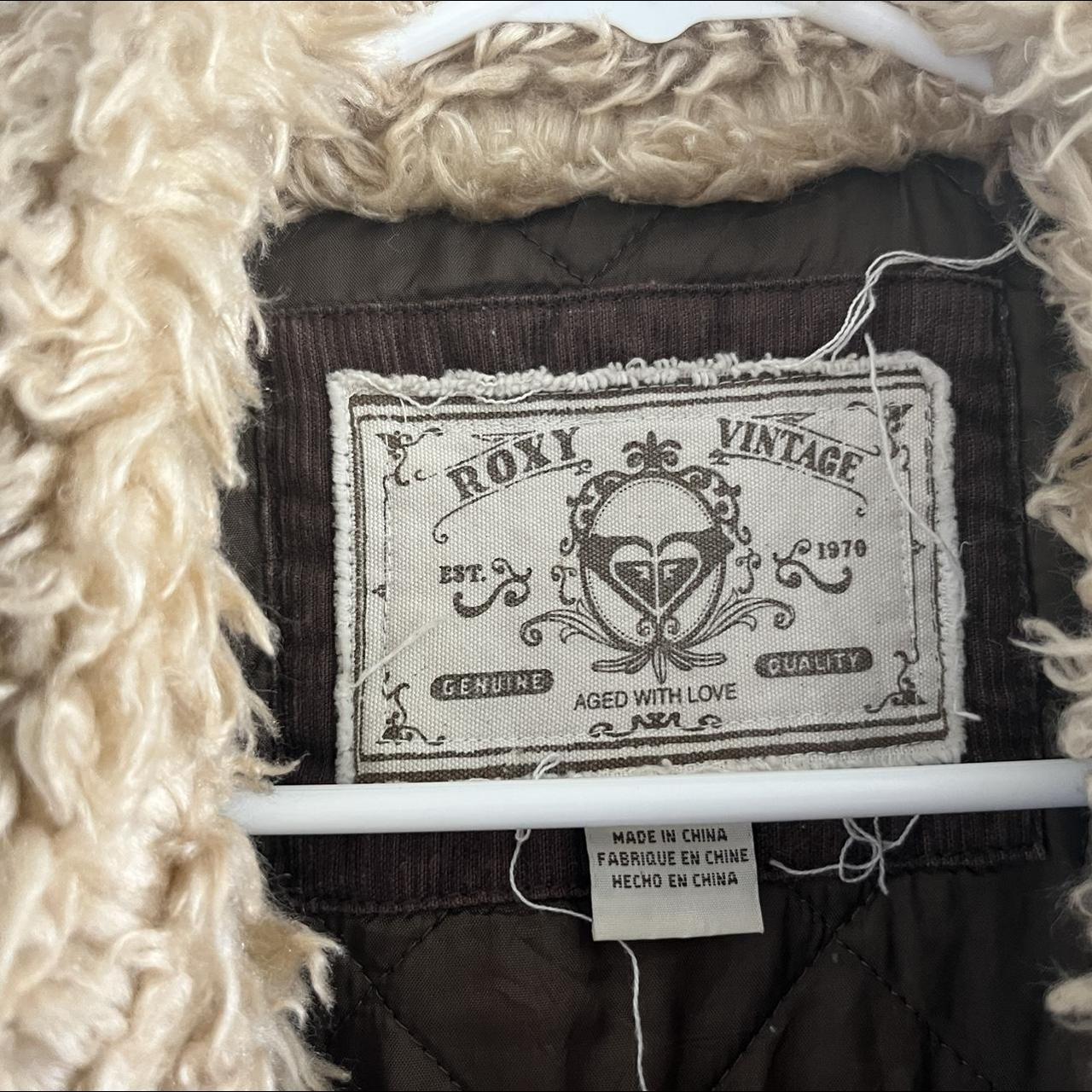 vintage roxy jacket cute and high quality - Depop