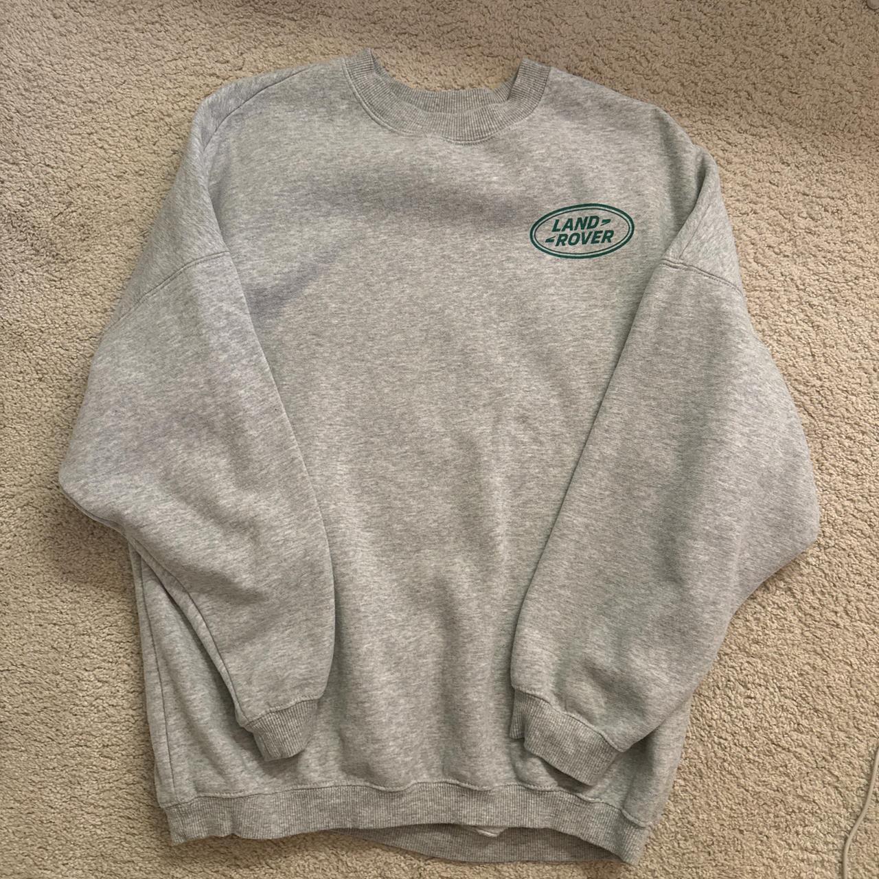 Grey pacsun Land Rover crewneck never worn - Depop