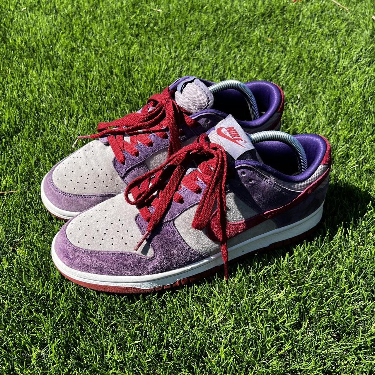 nike plum dunks size 8.5 no box send... - Depop