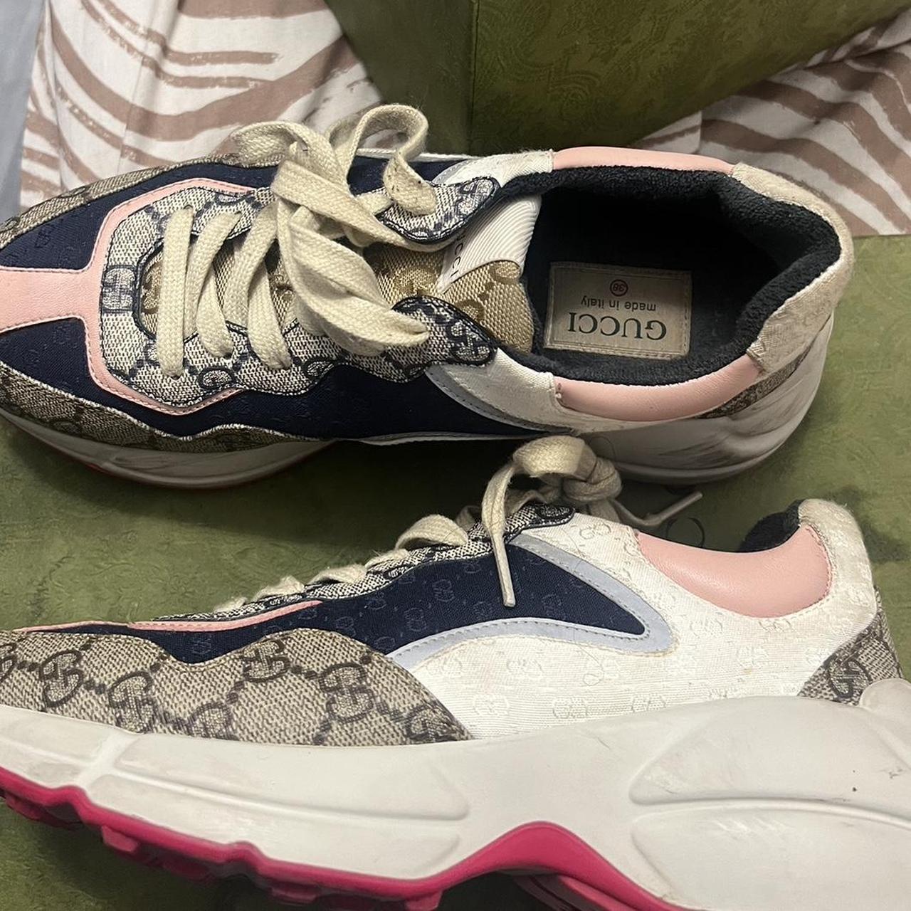 Gucci shoes Send offers