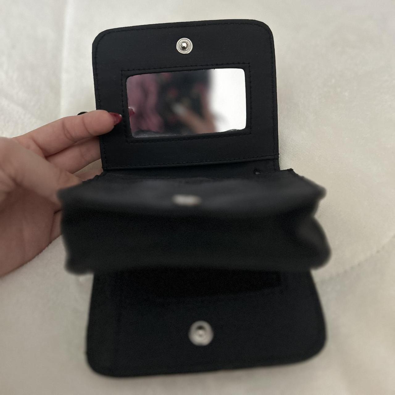 Mudd black wallet with mirror 🗝️🖤 #Mudd #Wallet - Depop