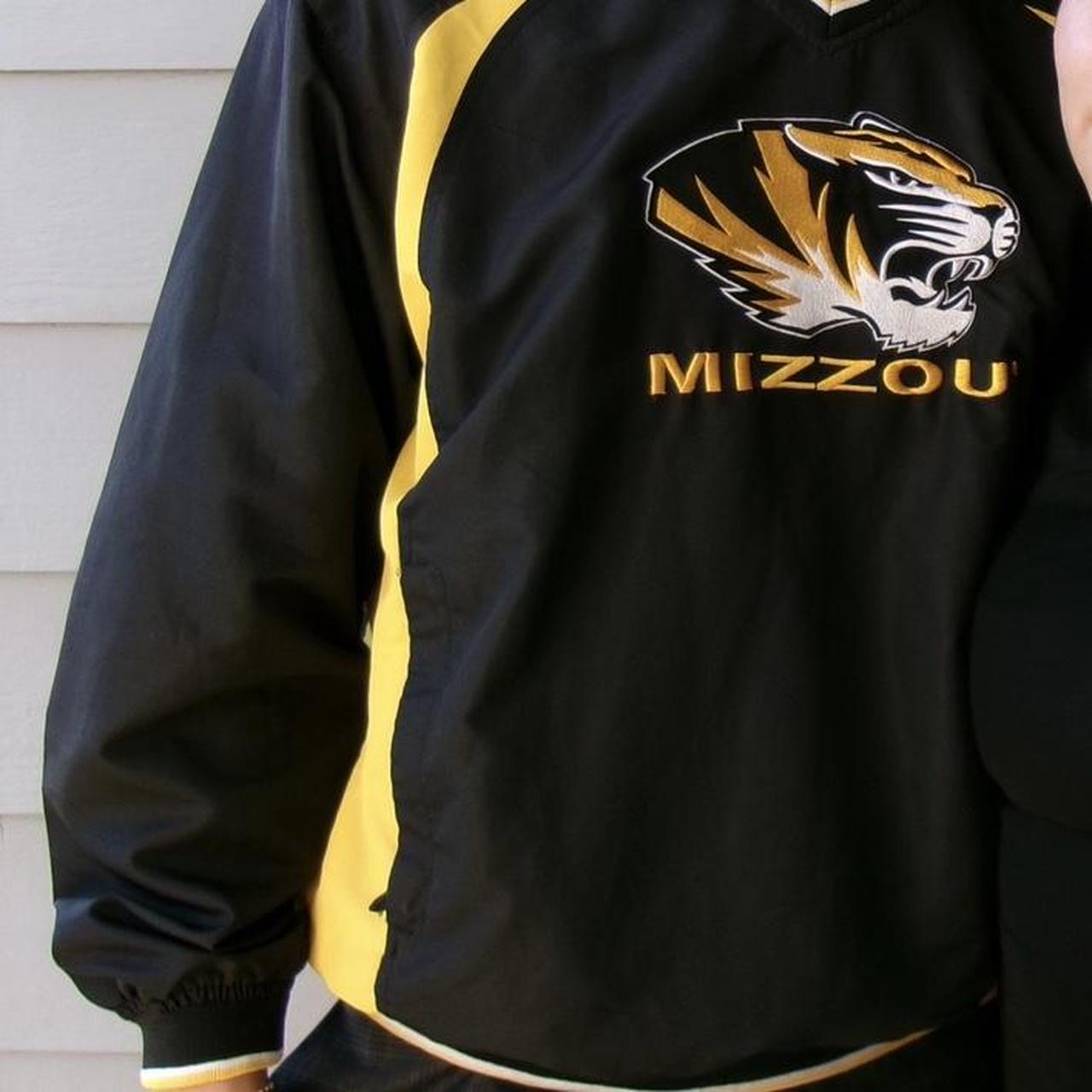 Mizzou Windbreaker Unisex M/L - Depop