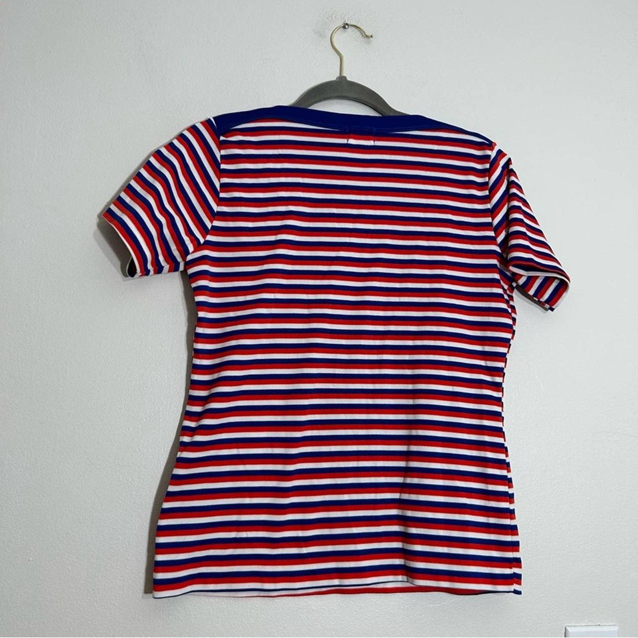 Women's Red and Blue T-shirt | Depop