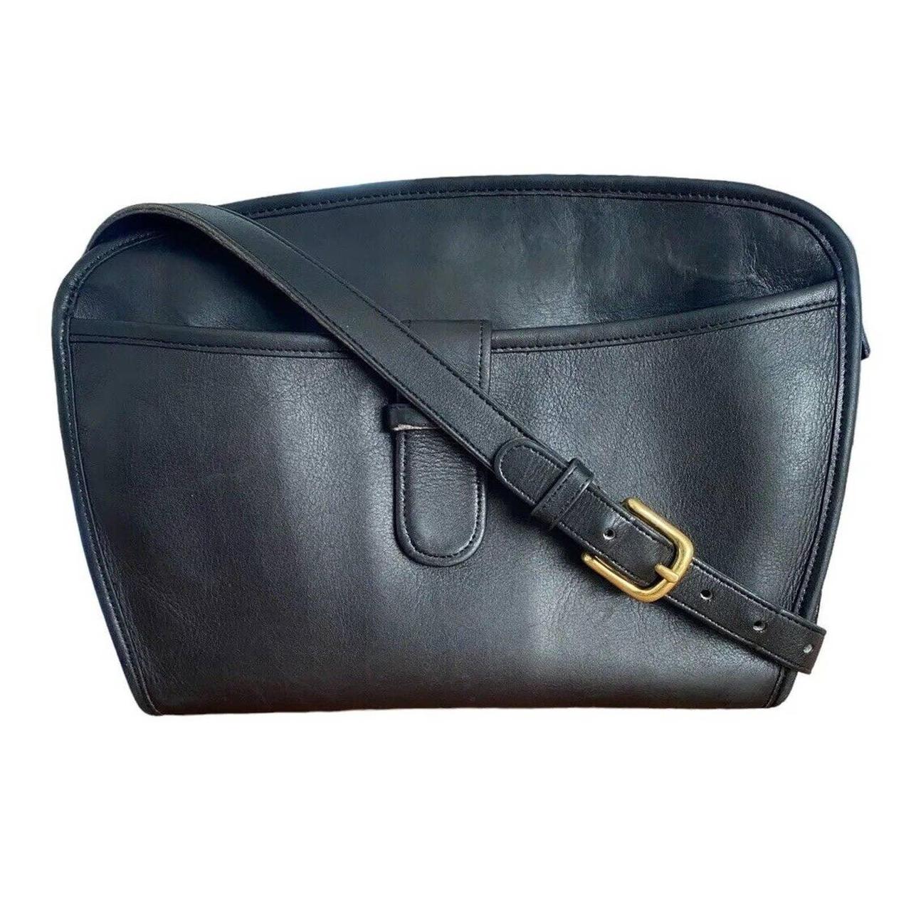 VINTAGE OLD ICONIC COACH FRONT POCKET BLACK LEATHER... - Depop