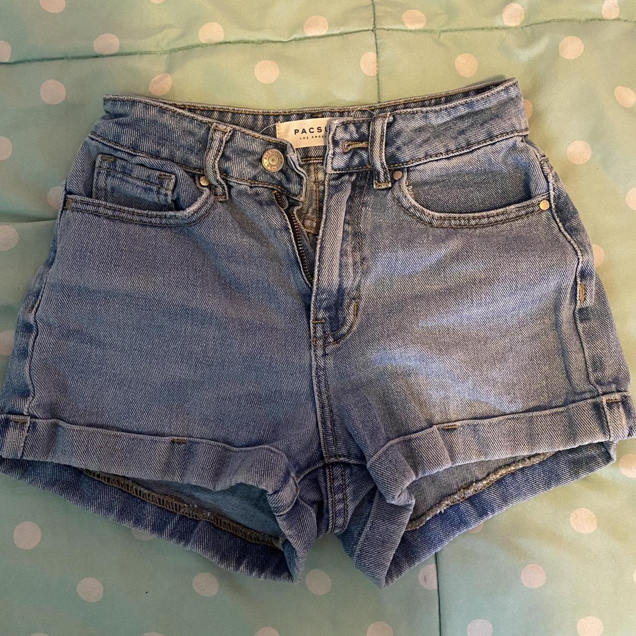 Super cute pacsun mom jean shorts 🫧 No stains... - Depop