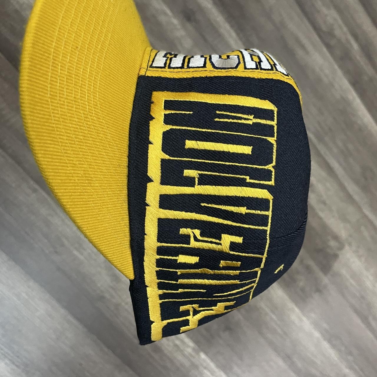 Vintage Michigan Wolverines Snapback Pre owned One... | Depop