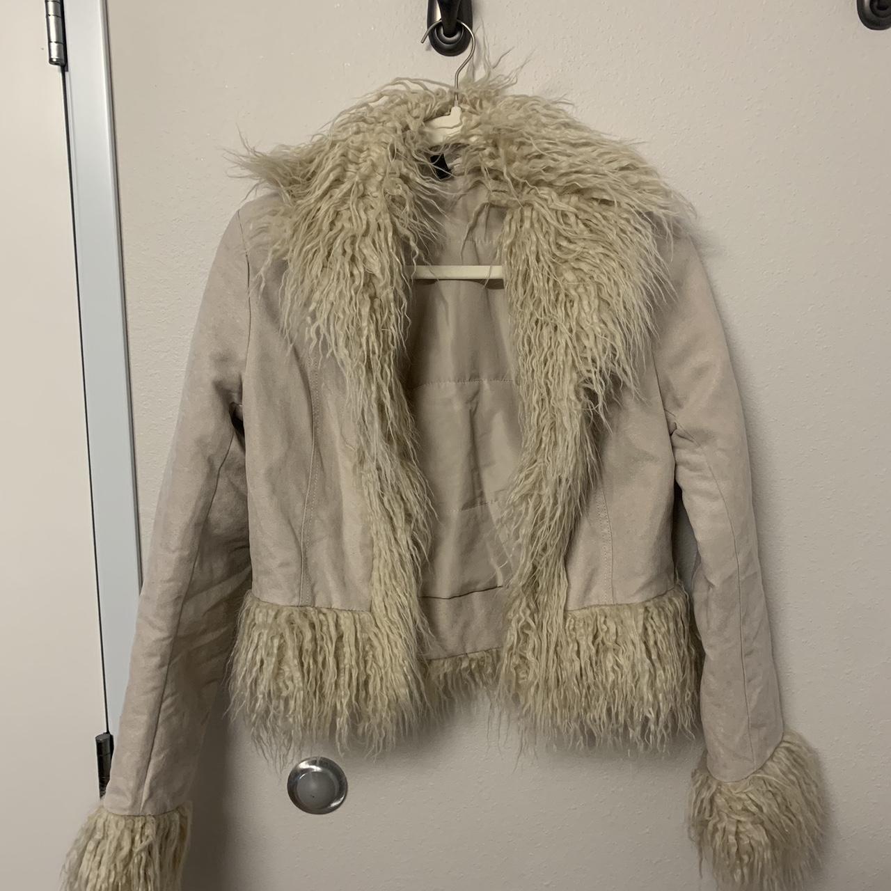 Cute faux fur penny lane jacket perfect for going out 🤎 | Depop