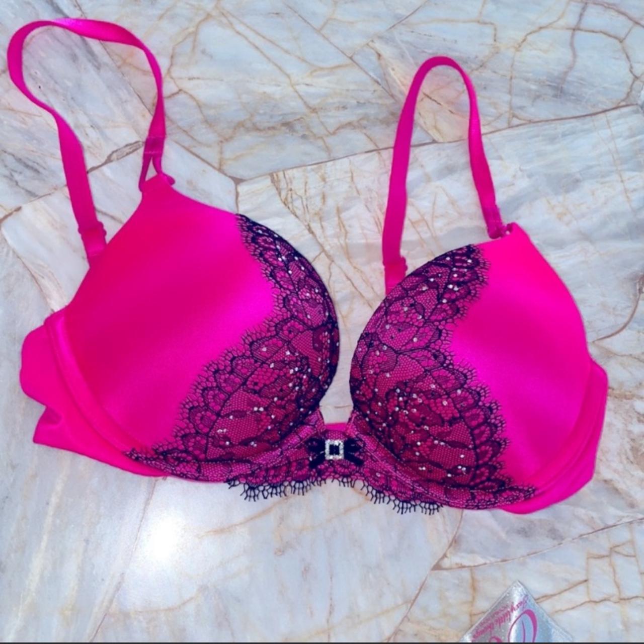 32B Bra Bombshell Eyelash Lace Miraculous Pink... - Depop