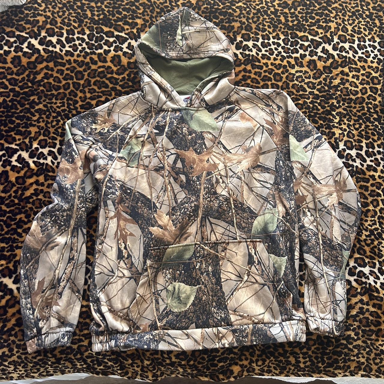 super cozy Buffalo Outdoors camouflage jacket🌲 size... - Depop