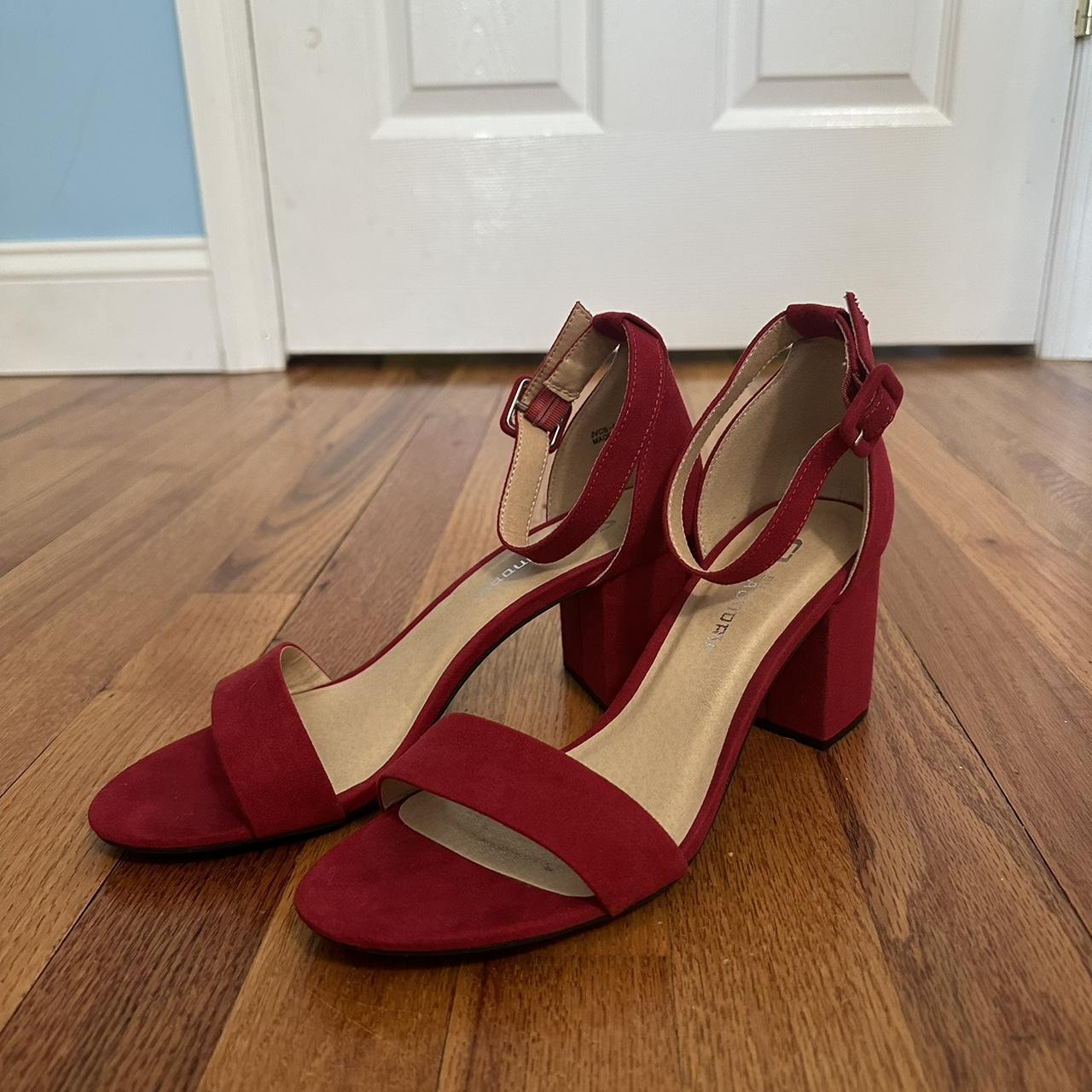 Red open toe sandal pumps. Worn once. Women’s 8 - Depop