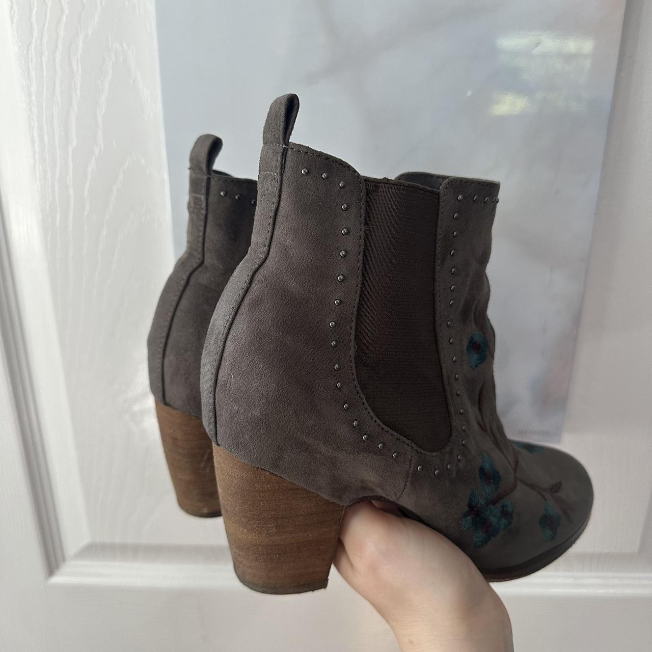 Grey suede ankle boots with embroidered flowers 🌸... - Depop