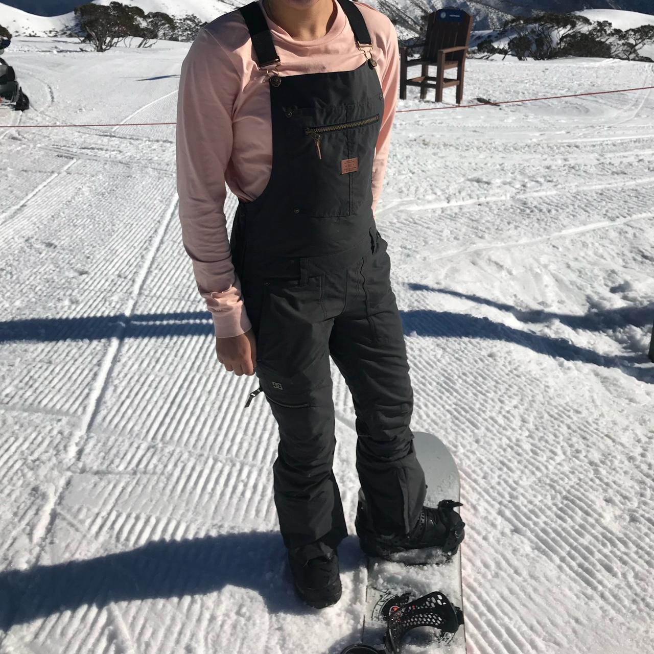 DC snow bib Barely used bib, selling as it’s a bit... - Depop