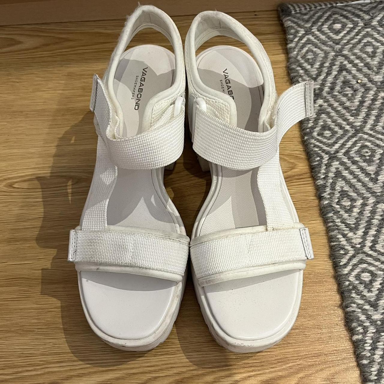 White Vagabond Platform Sandals Size 7 Obvious... - Depop