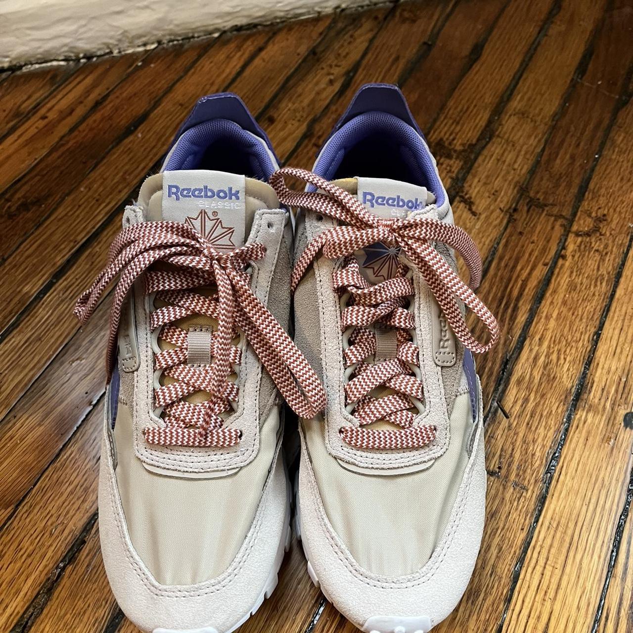 BARELY WORN REEBOK CLASSIC SNEAKERS - Depop
